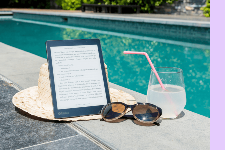 Poolside Essentials for Summer (Checklist) - Julia Vaness